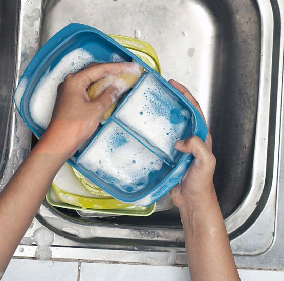 6 Lunch Box Care Tips To Extend Your Container Life — LunchBox.Sale